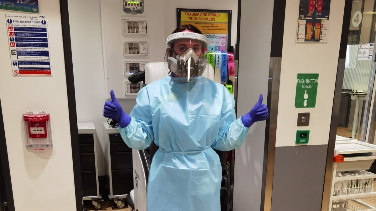 Nurse leads CrossFit Team in bridge-based burpee challenge