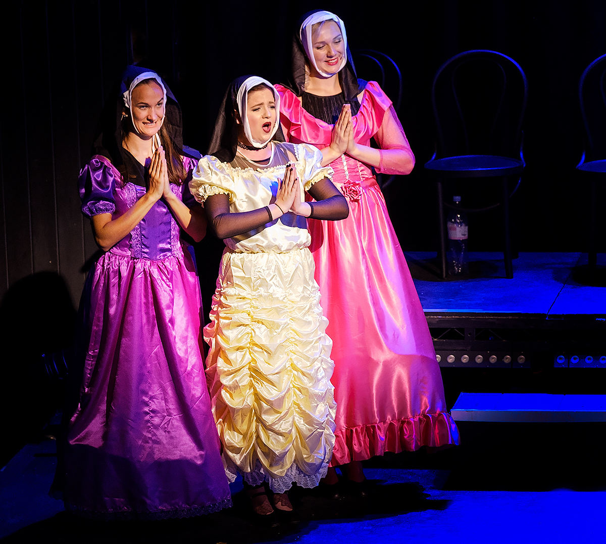 All-singing, all-dancing Beverley theatre group supports local families ...