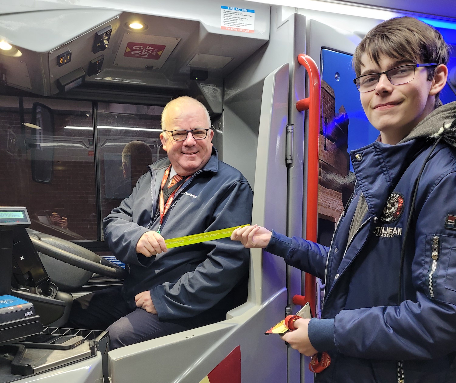 East Yorkshire Buses shines a light on road safety with ‘Be Safe, Be ...