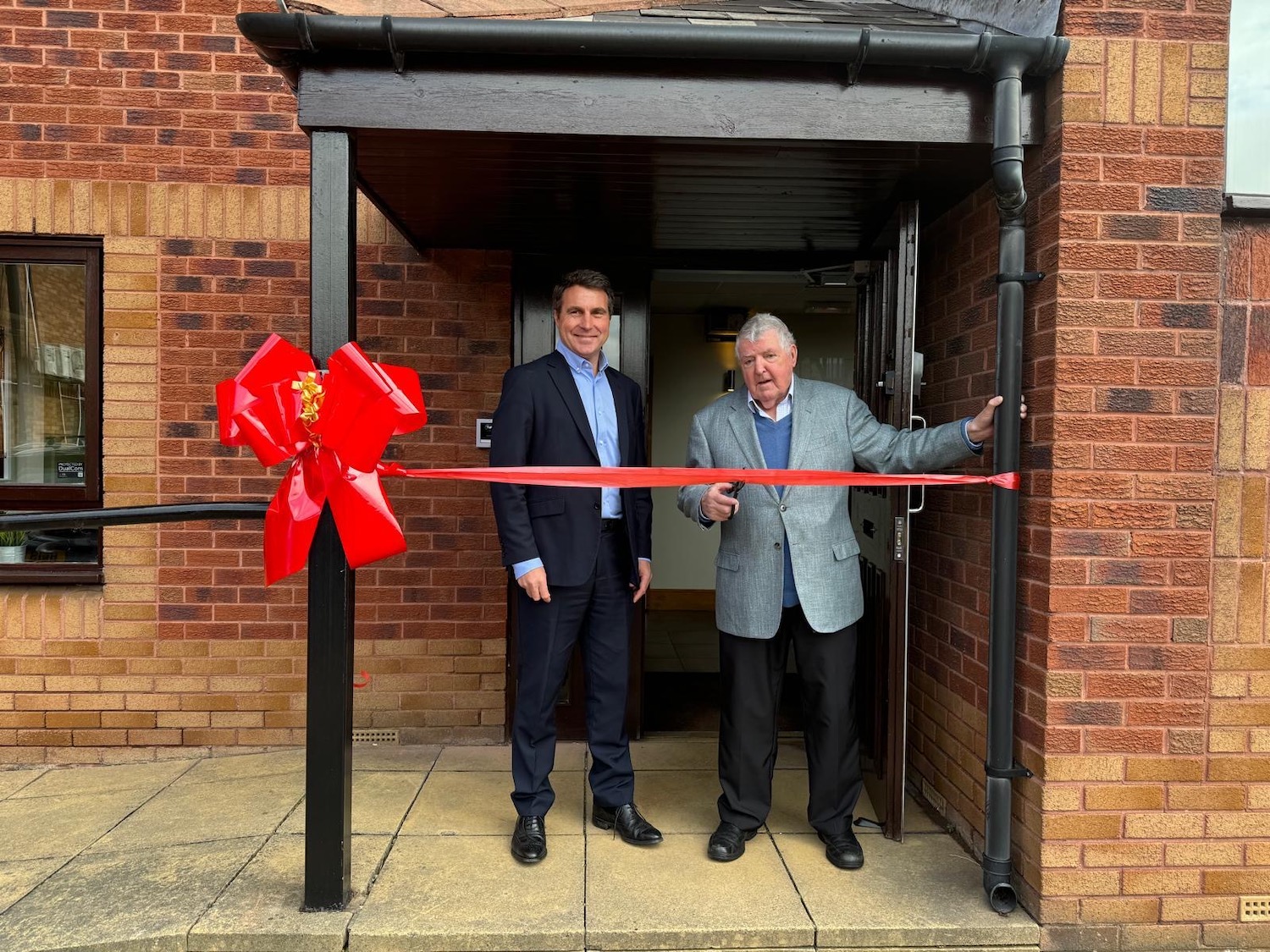 Hinks Insurance celebrates historic move and announces new leadership