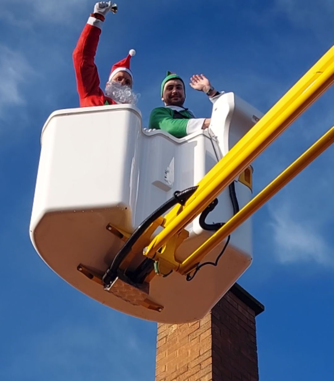 Aldercote showcases the VZ 140 Neo in festive ‘Santa’s Smartest Upgrade ...